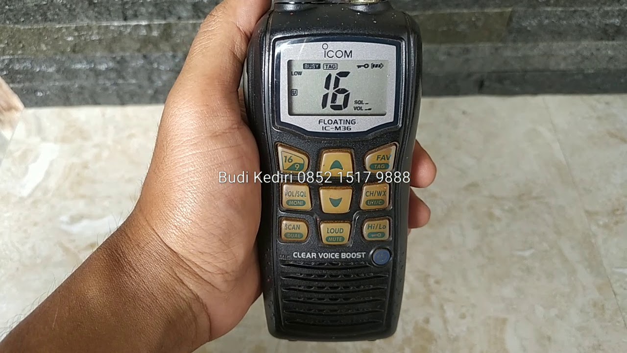 ICOM MARINE IC-M36 - YouTube
