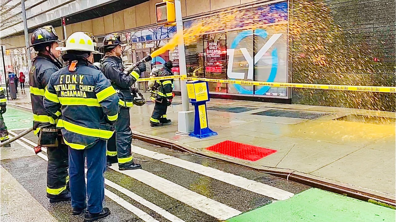 FDNY BOX 0984 ~ FDNY OPERATING FOR A TRANSFORMER VAULT FIRE ON ...