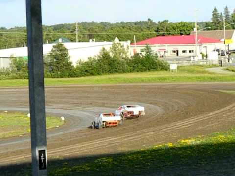 Emo Speedway Heat Race July 23rd 2011 - YouTube