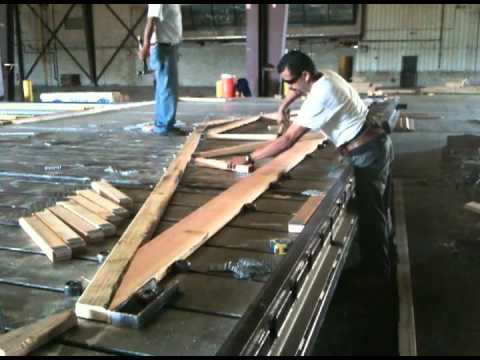 Wood truss construction - YouTube