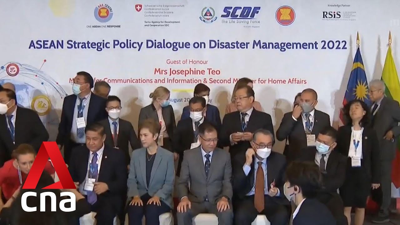 Natural disasters killed more than 1,000 people in ASEAN in 2021 - YouTube