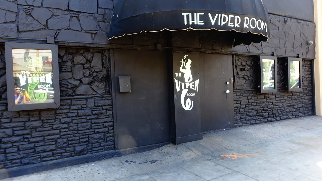 The 30th Anniversary of the Death of River Phoenix at the Viper Room ...