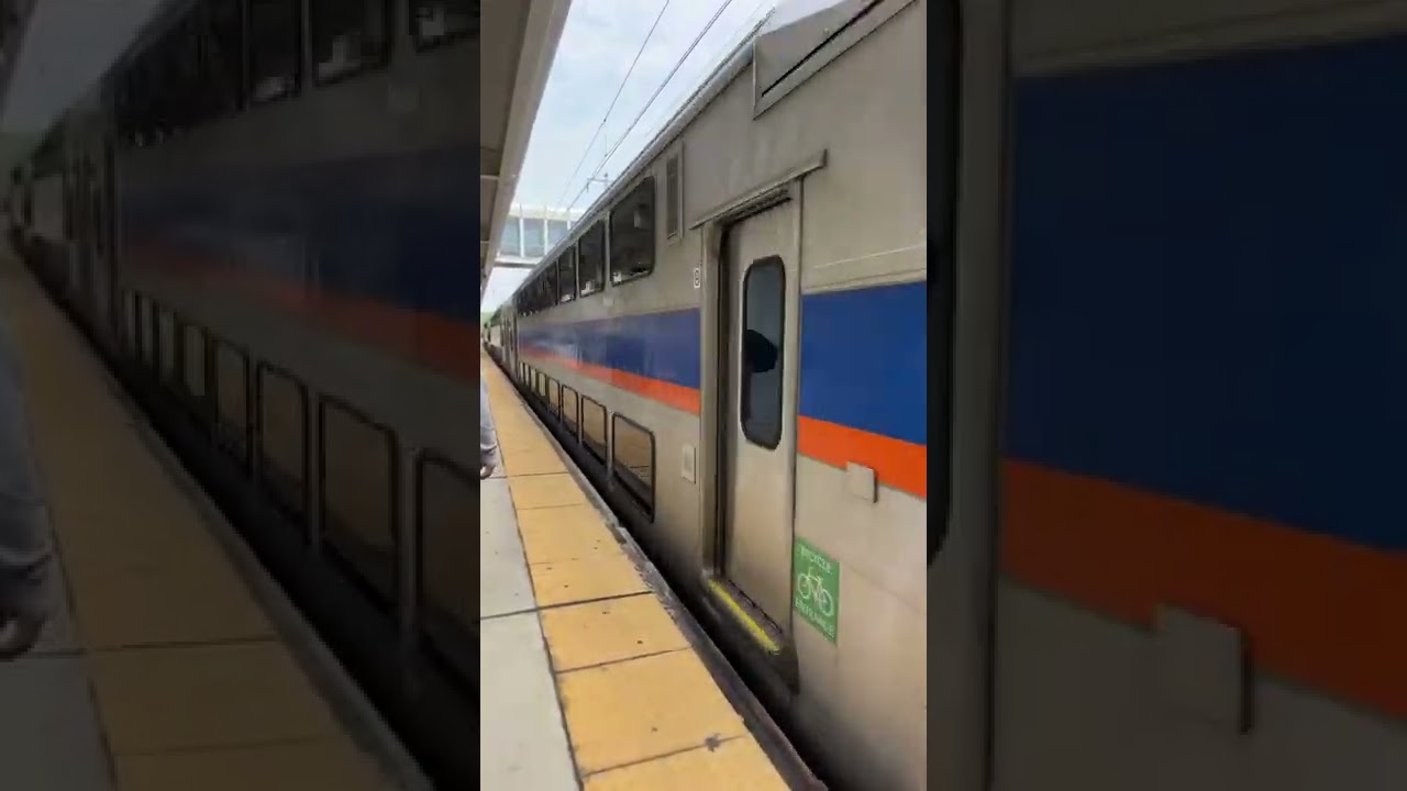 Marc train baltimore to union station Washington DC - YouTube