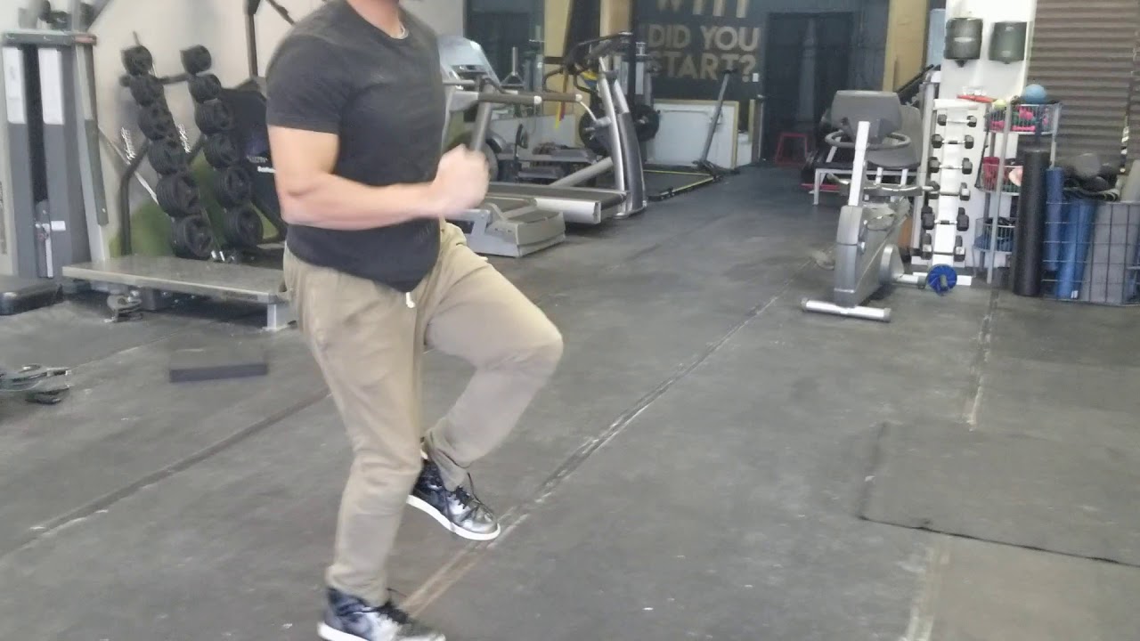 Body weight - Single leg touchdown to jump - EFP - YouTube