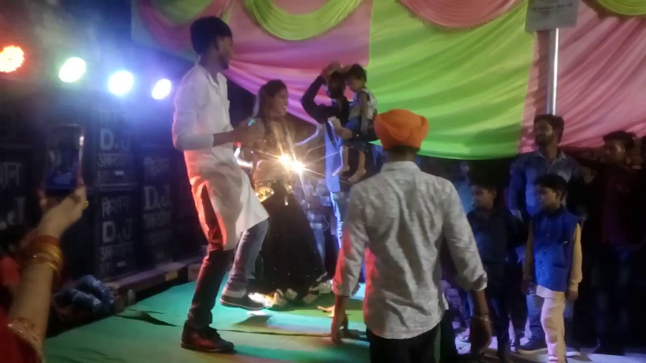 Sarso ke sagiya taja dance by vikas modanwal - YouTube