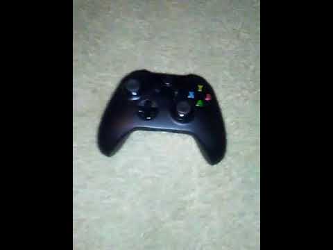 How to use AAA batteries on a xbox one controller - YouTube