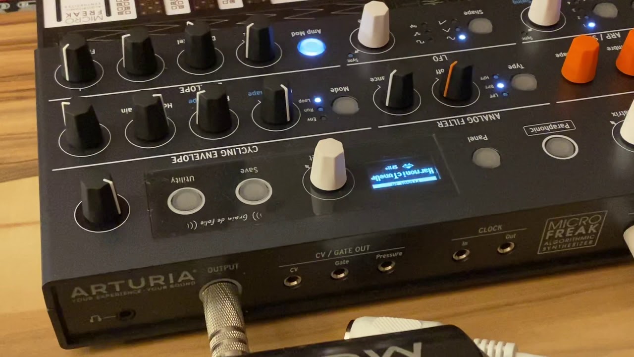 Microfreak display - YouTube