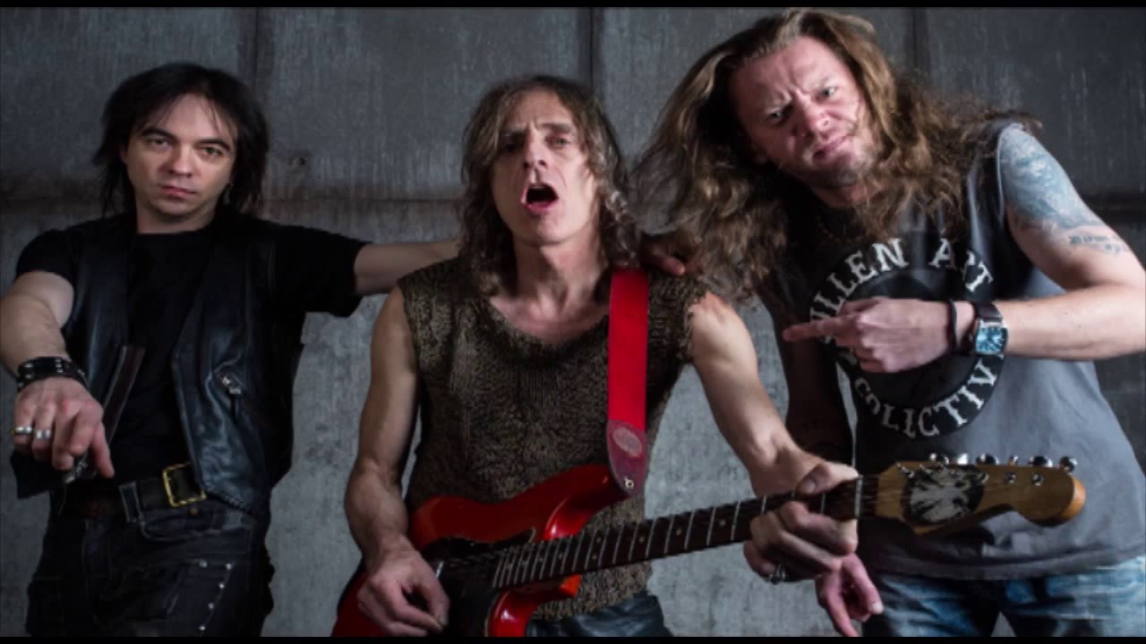 ALEX CARLIN BAND on Arctic TV in Murmansk, Russia - YouTube