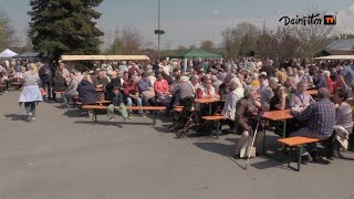 Der Bauernmarkt im Ortsteil Köstitz am 1. Mai 2022.