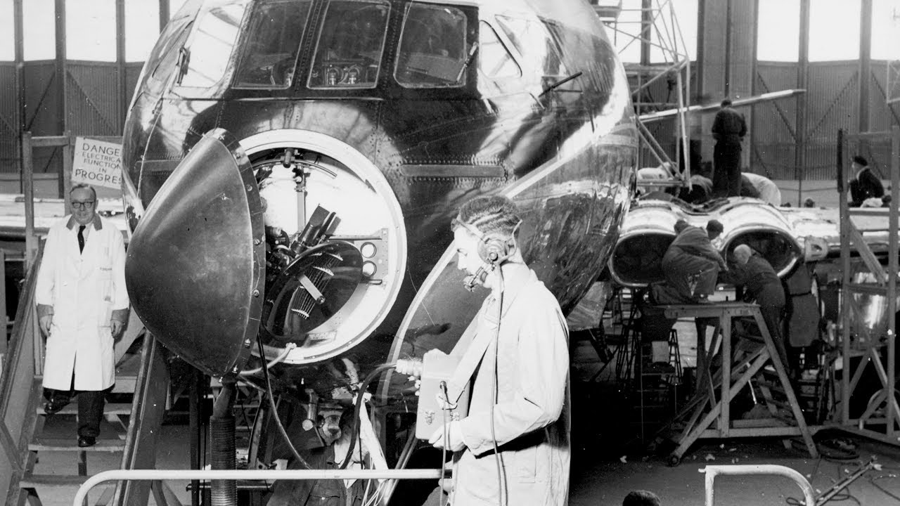 EKCO Airborne Weather Radar - YouTube