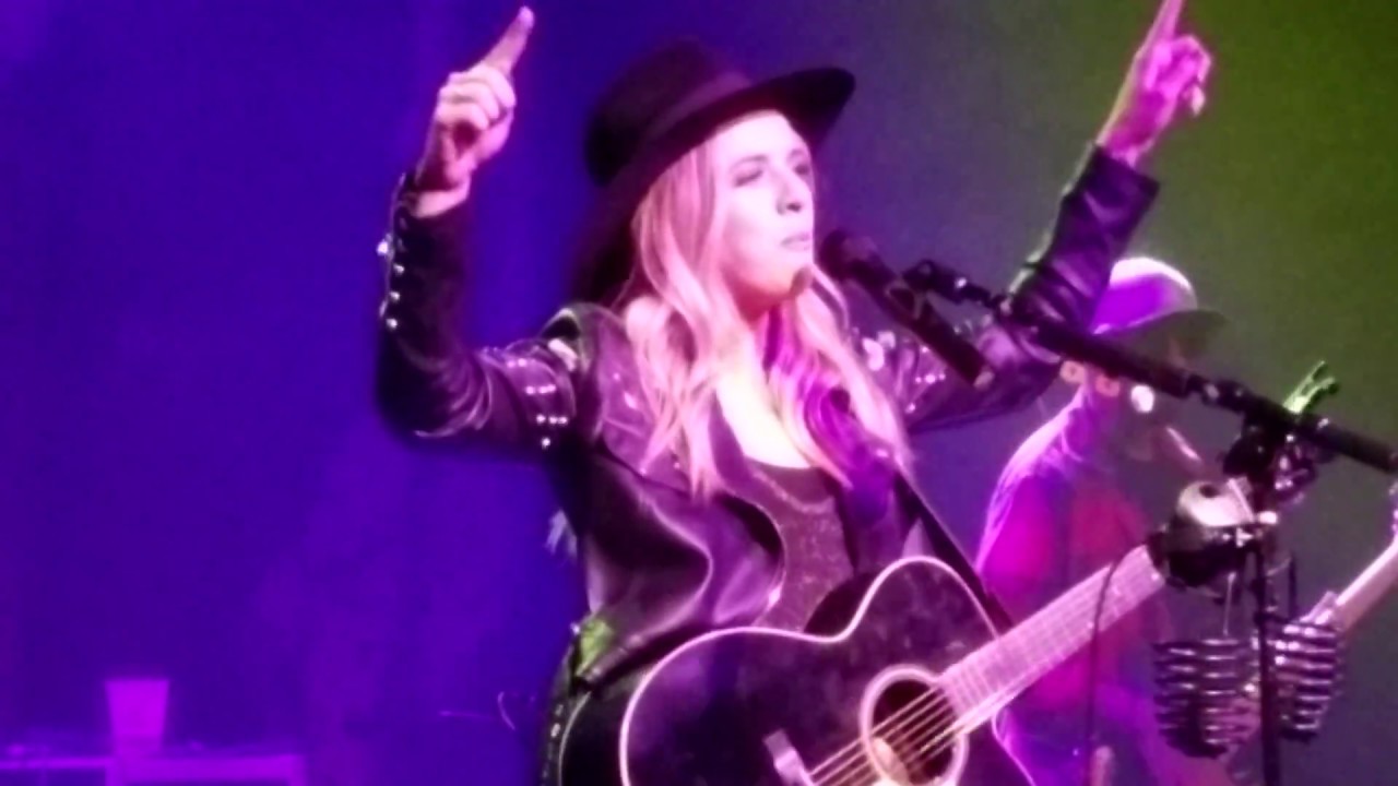 ZZ Ward Nascar singer's songs "Put the Gun Down" "Til The Casket Drops ...