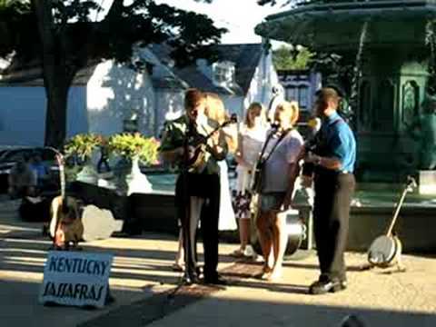Music In The Park, Madison Indiana - YouTube