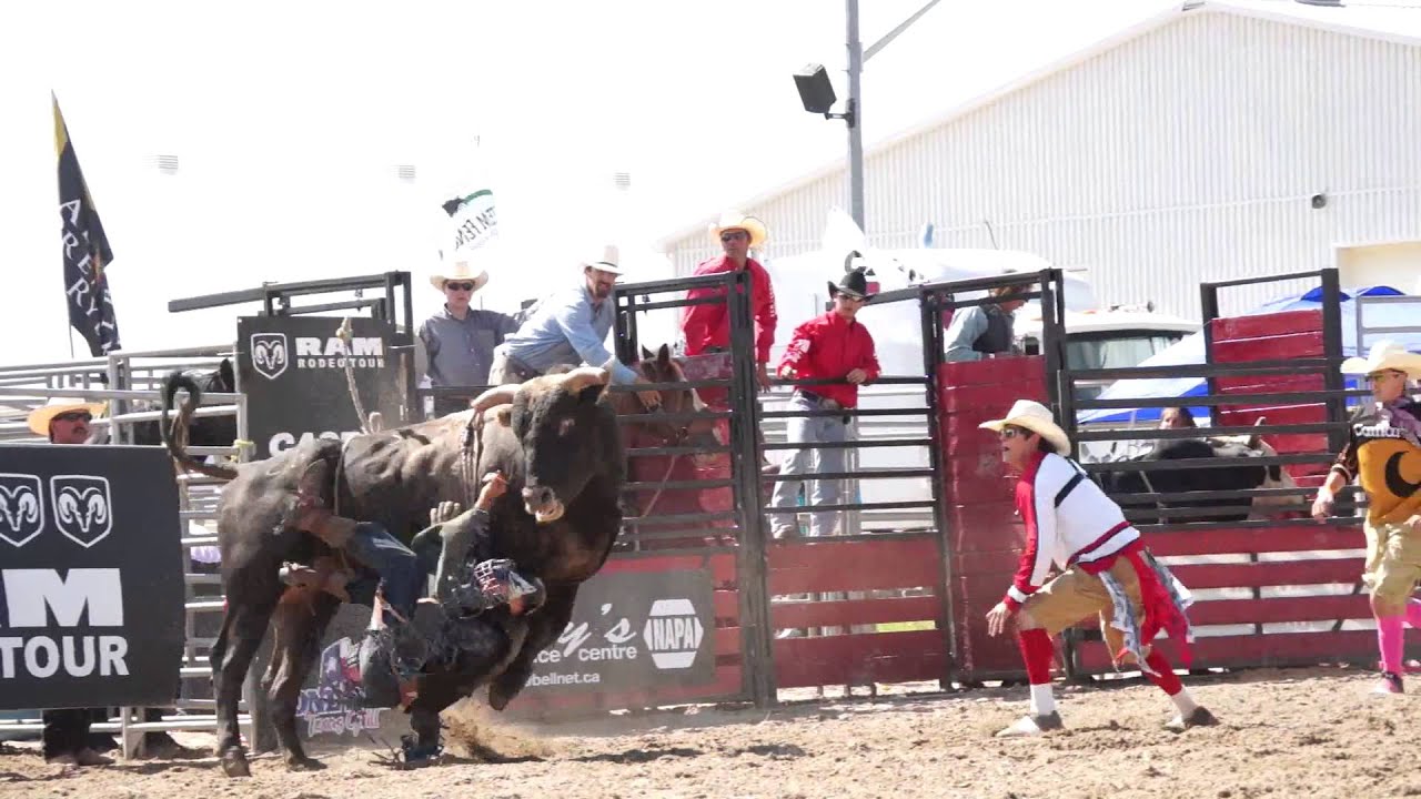 Bull Riding at RAM Rodeo in Orangeville - YouTube