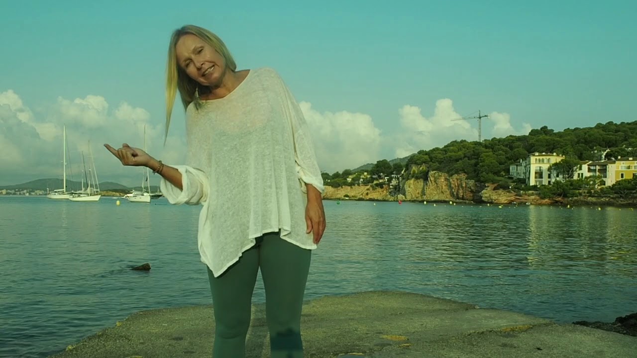 The Fascia Dance - YouTube