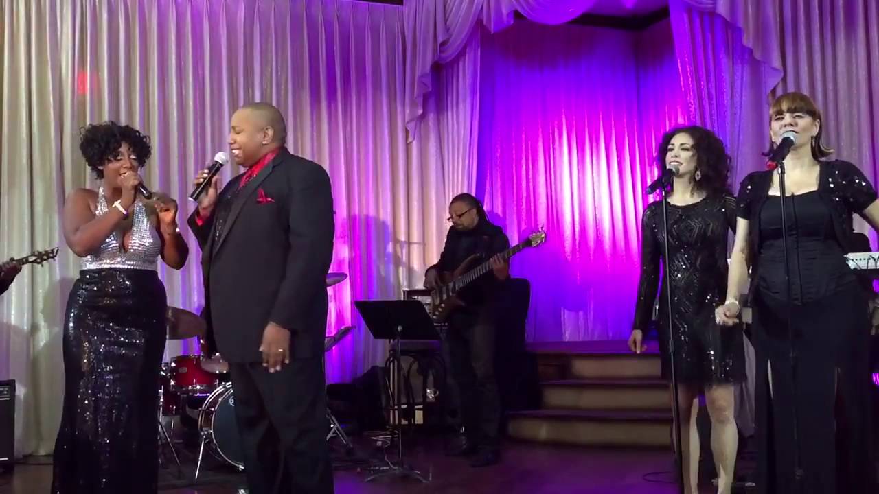 Jassen Allen and Alex Brunson sing Saving All My Love For You - YouTube