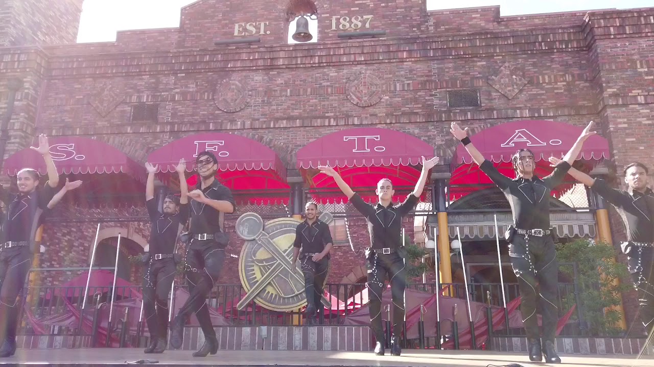 【USJ】Malevo de Argentina - YouTube