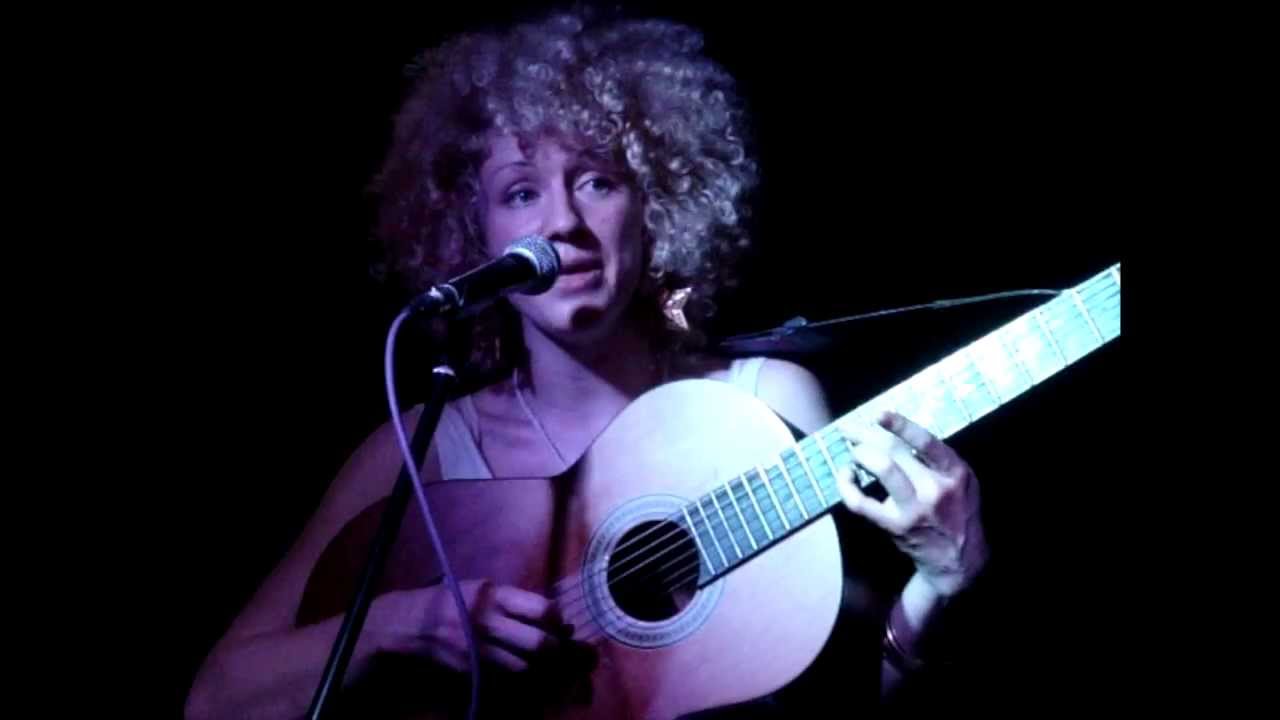 Fiona Bevan 06 Pirates and diamonds - Afro Folk Sessions 1 - YouTube