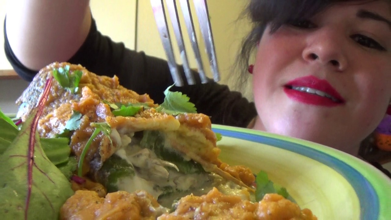 Goat Cheese N Mushroom Stuffed Chili Relleno - YouTube