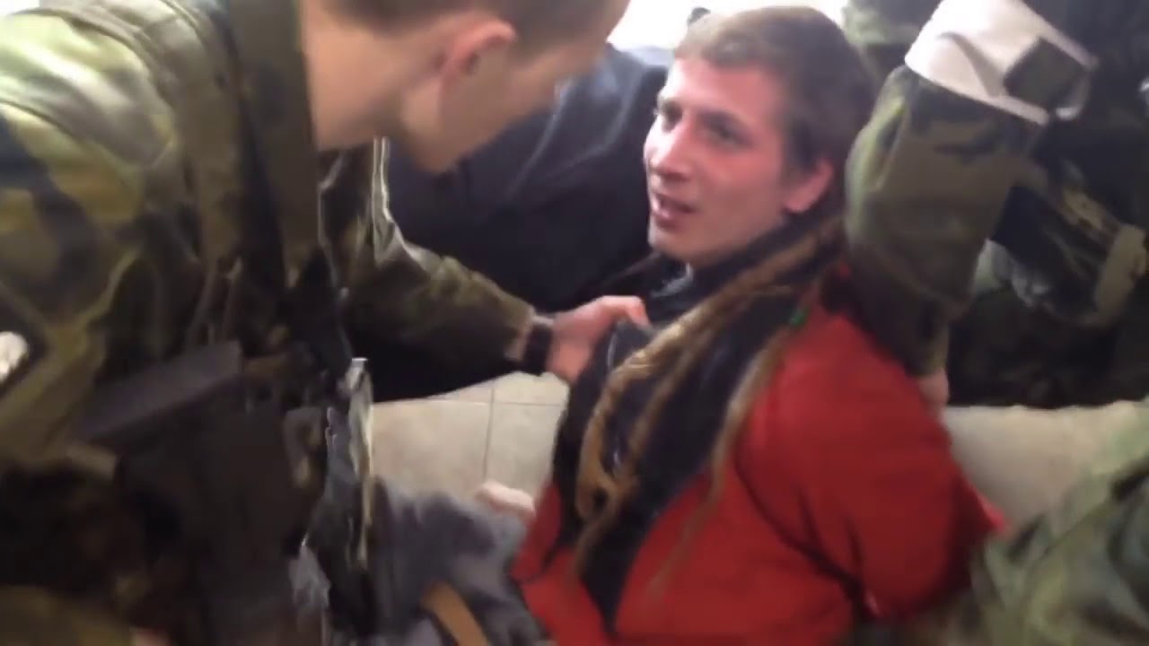 Brutal intervention of the police and the army in Prague - YouTube