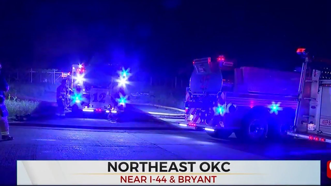 OKCFD Investigating NE OKC Building Fire - YouTube