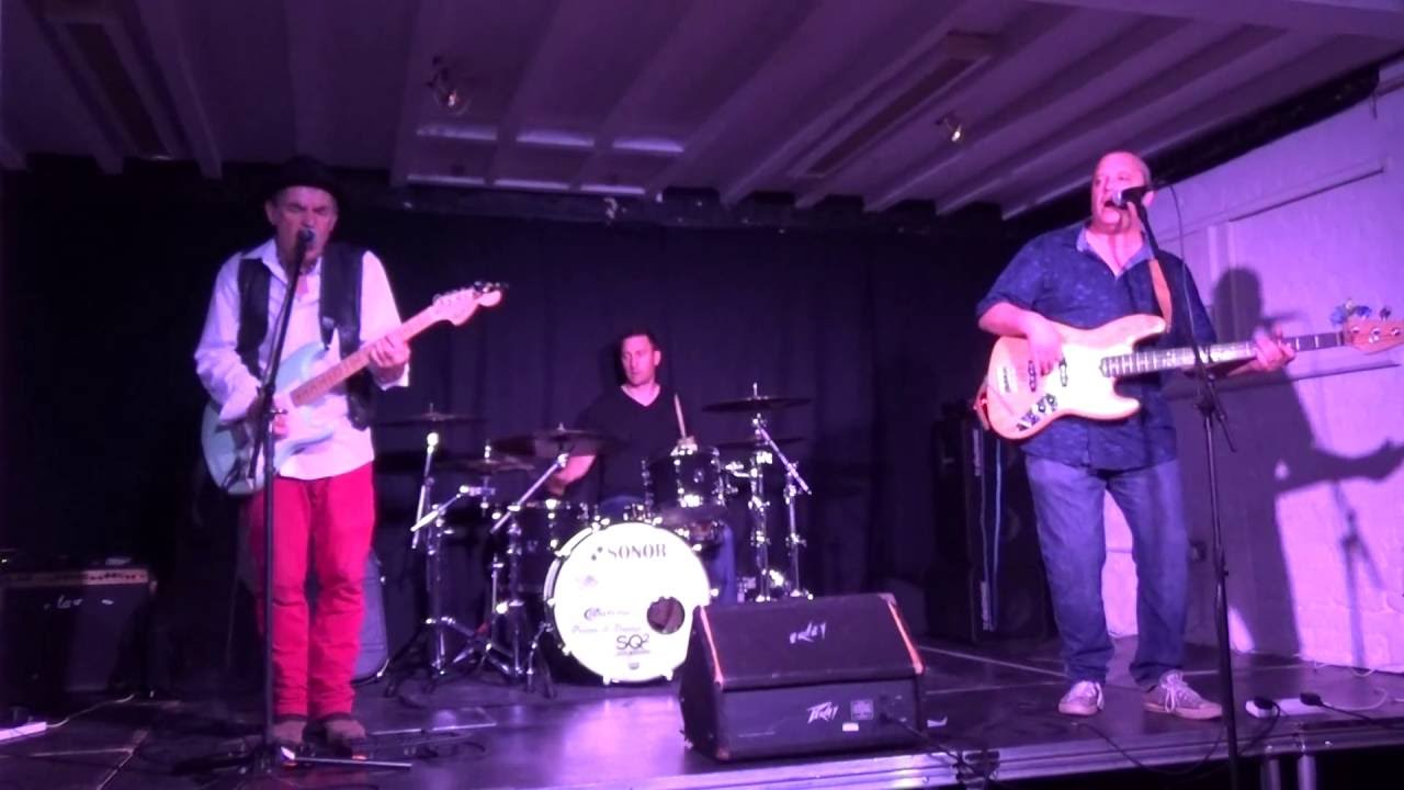 The Robin Bibi Band play No More a Secret and Fast Lane's Busy - YouTube