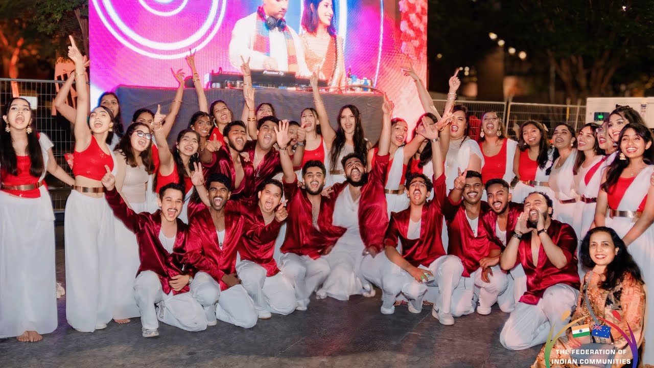 Tapori Squad Presents: The SRK Love Story - A Dance Tribute to ...