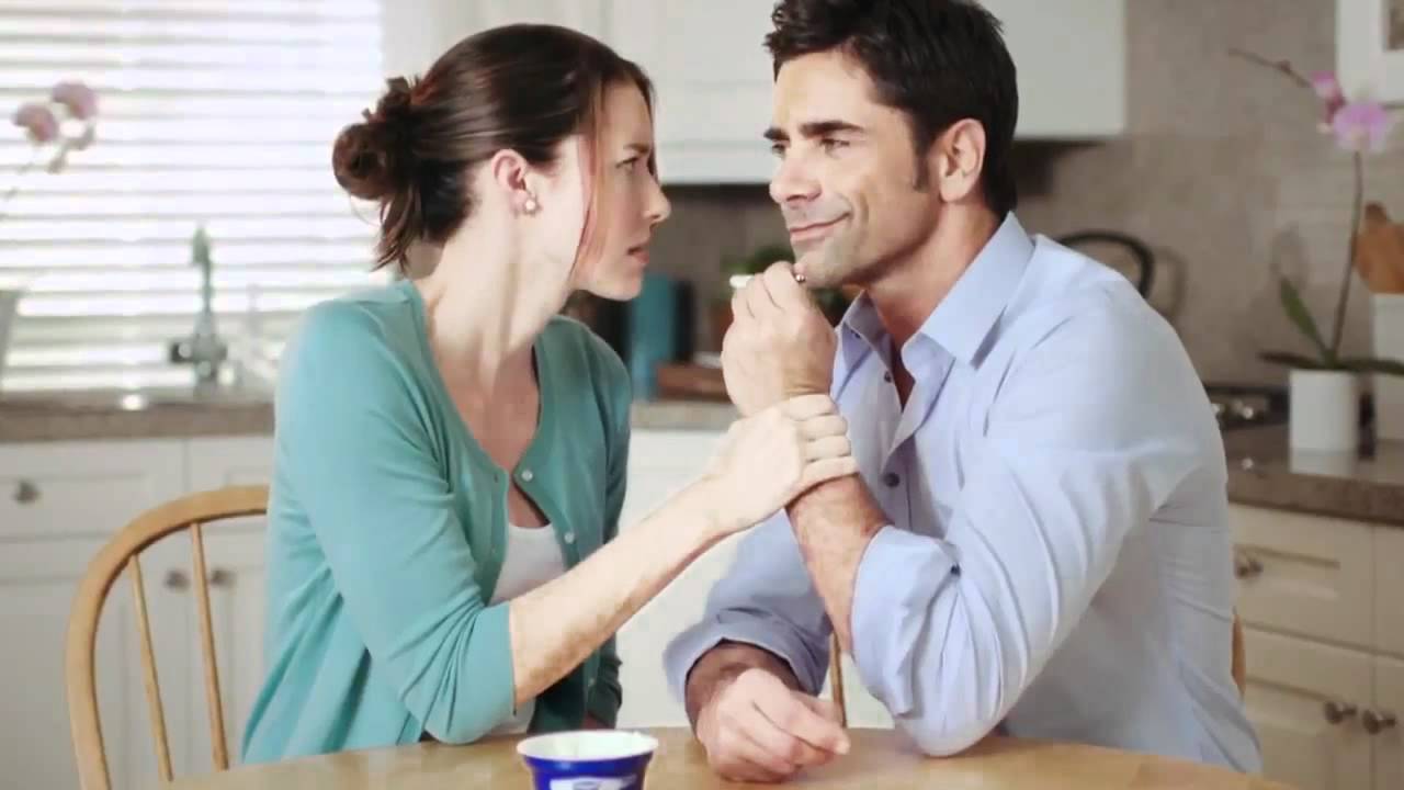 Oikos Greek Yogurt SuperBowl XLVI 2012 Commercial - "The Tease" - YouTube
