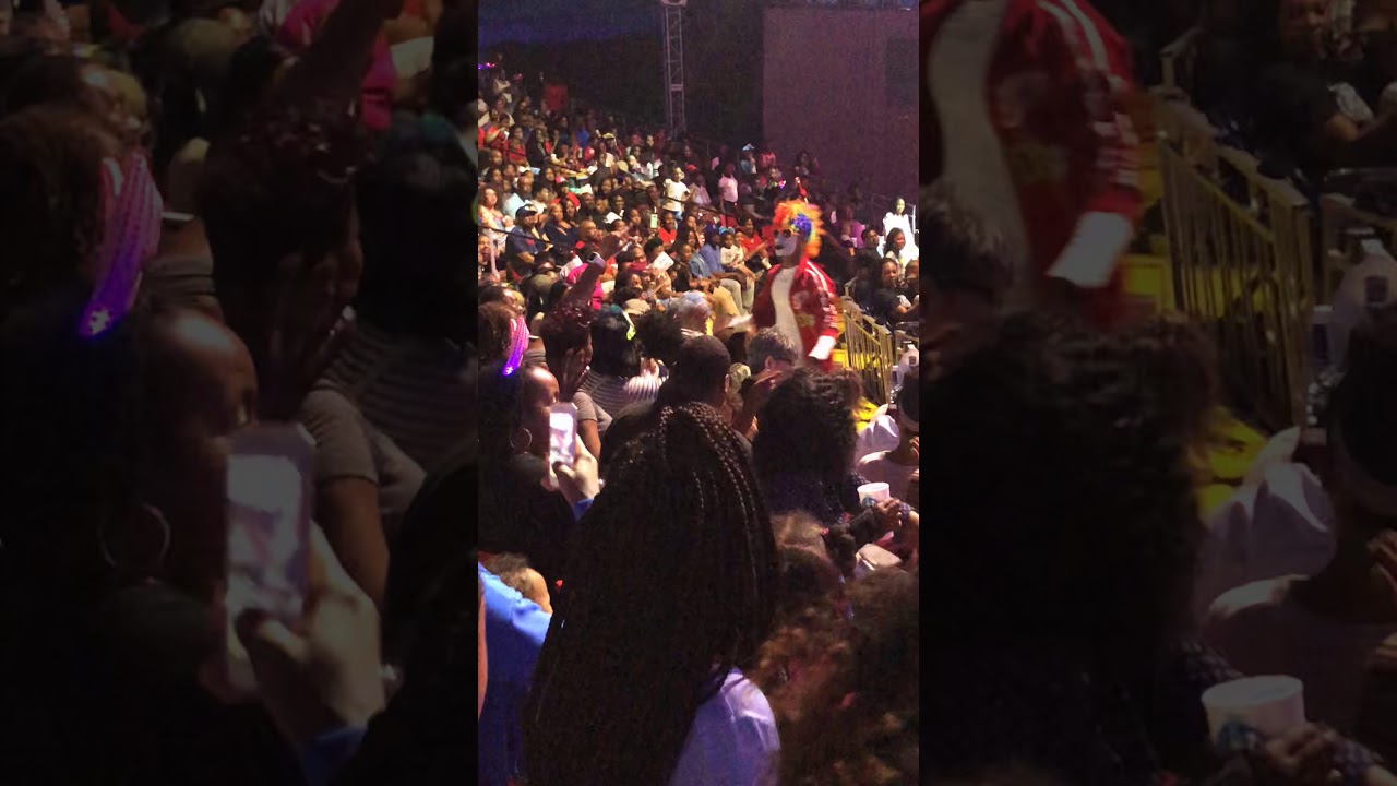 Fresh the clowns performing LIVE - YouTube