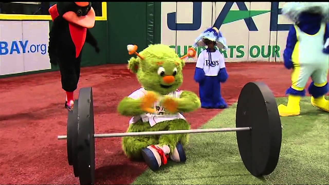 International Mascot Weightlifting Competition - YouTube