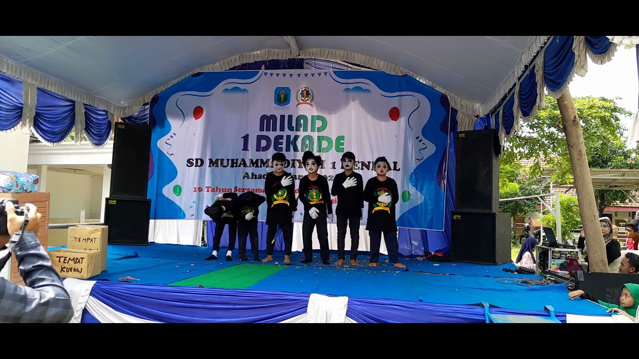 Tampilan pantomin sd muhida di acara milad 1 dekade #pantomim #milad ...