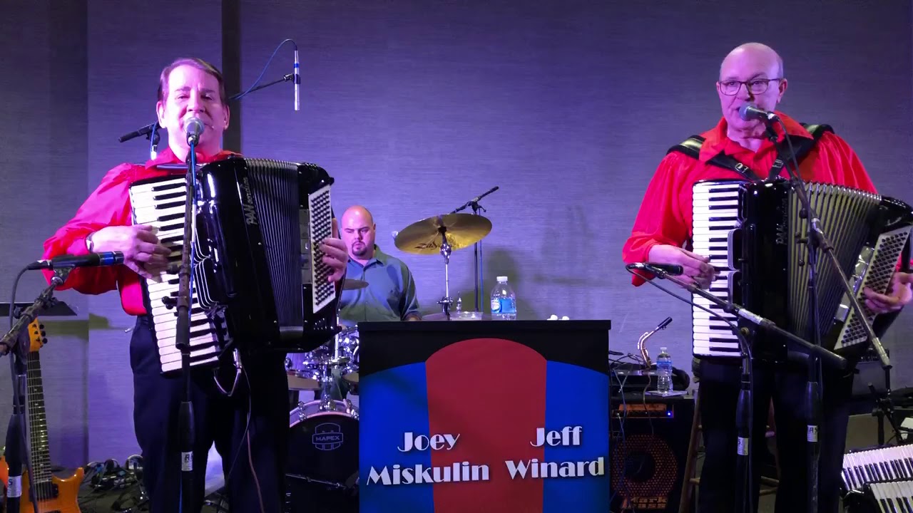 Joey Miskulin & Jeff Winard Yankovic Tribute - Honey Waltz (Illinois ...