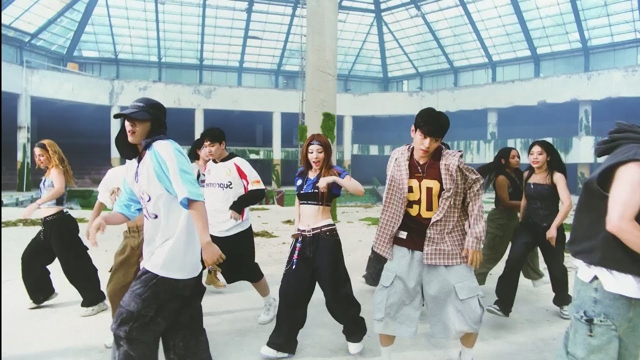 NAYEON - ABCD PERFORMANCE VIDEO (MIRRORED) - YouTube