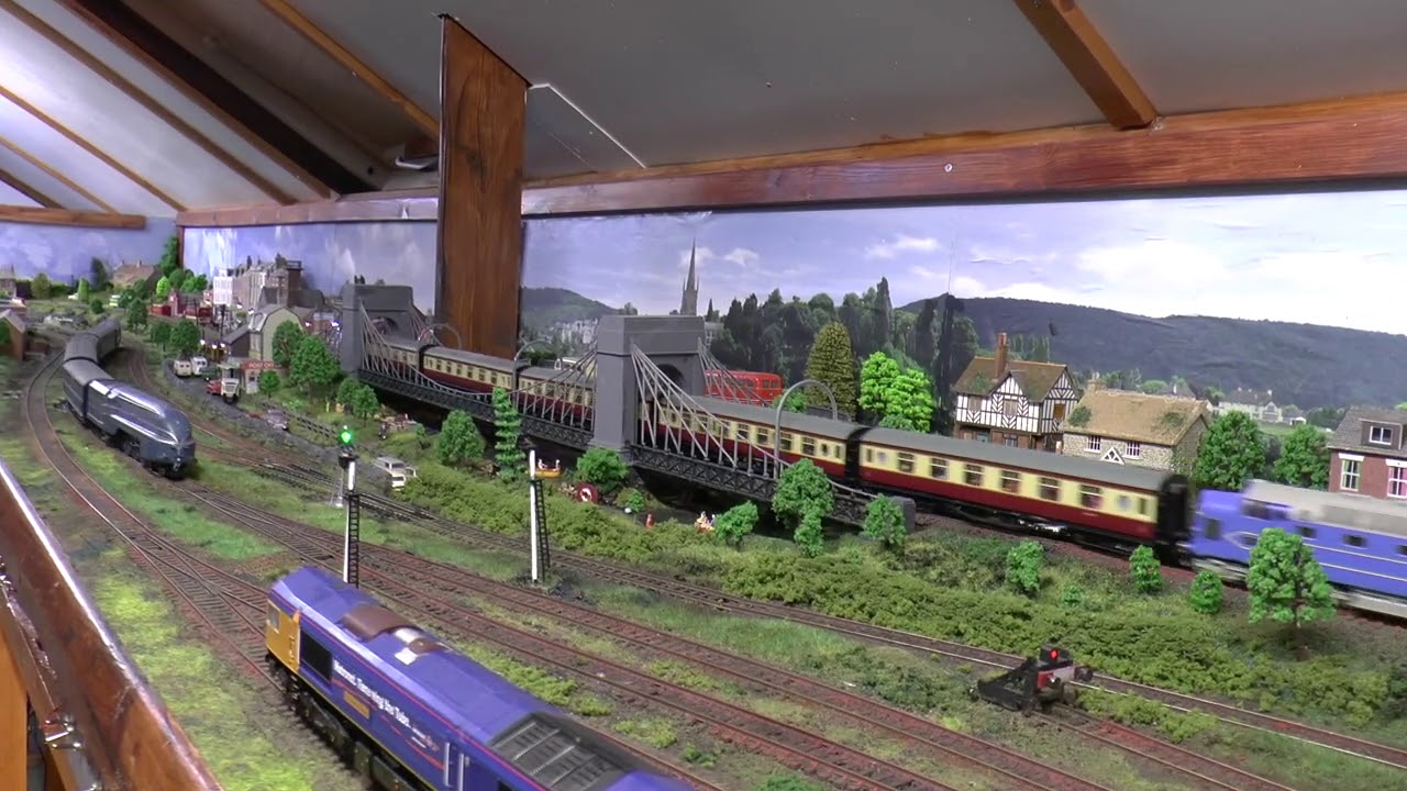 Dave`s Model Railway - YouTube