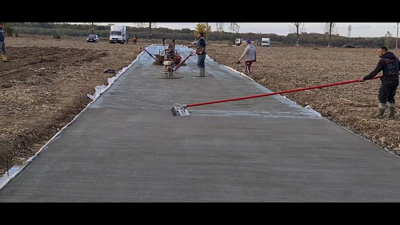 Beton Periat, beton antiderapant tras cu matura. Tel: 0733635031 - YouTube