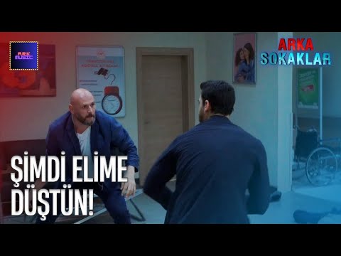 Arka Sokaklar 643. Bölüm | Kadir, Bedri'yi Köşeye Sıkıştırıp Dövüyor!