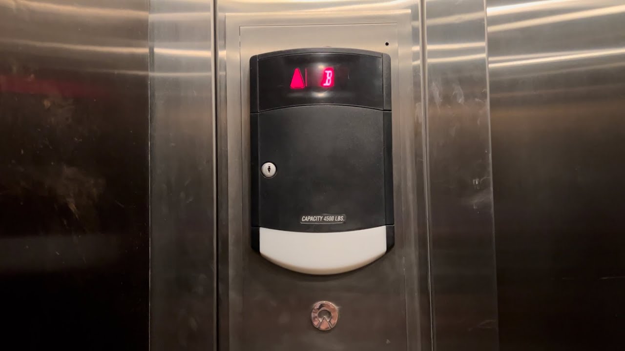 Schindler HT Hydraulic Elevator at Arhaus, The Shops at Riverside ...