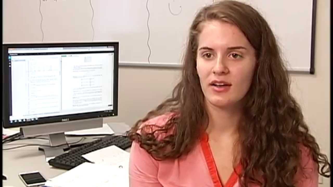 Zoe Vernon excels on and off the court - YouTube