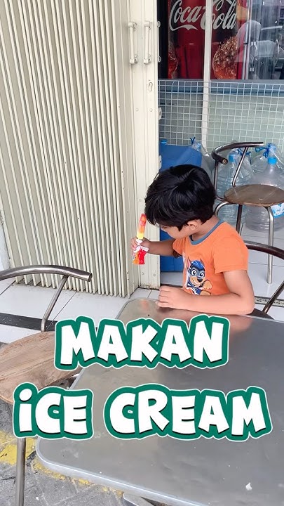 Ngumpet ngumpet makan ice cream sendirian #shorts - YouTube