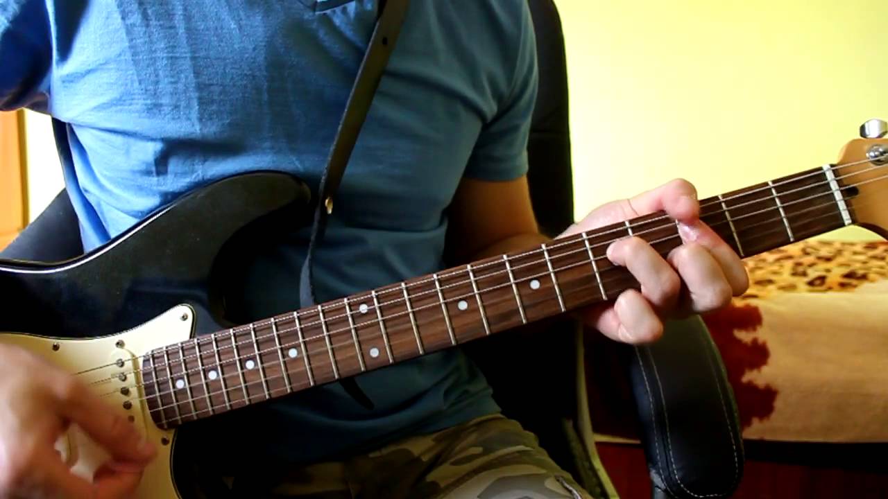 The Police - Roxanne [Verse - Guitar lesson] - YouTube