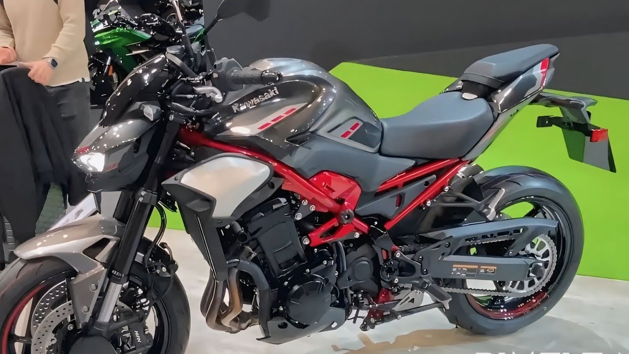All-New 2025 Kawasaki Z900 Super Naked comes back with a super ...