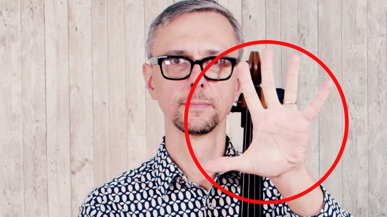 Master the Cello with Smaller Hands: Cello Lesson with Essential ...