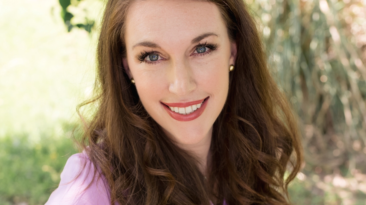 Sarah Duch Live Stream - YouTube