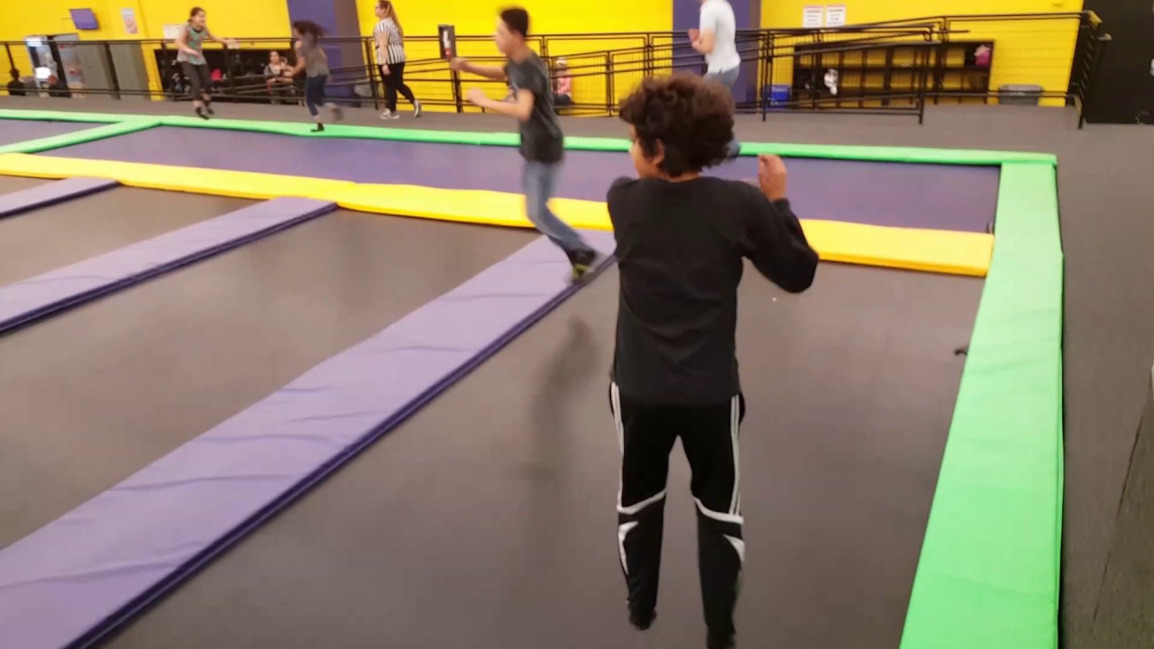 Bouncing at Get Air Victorville - YouTube