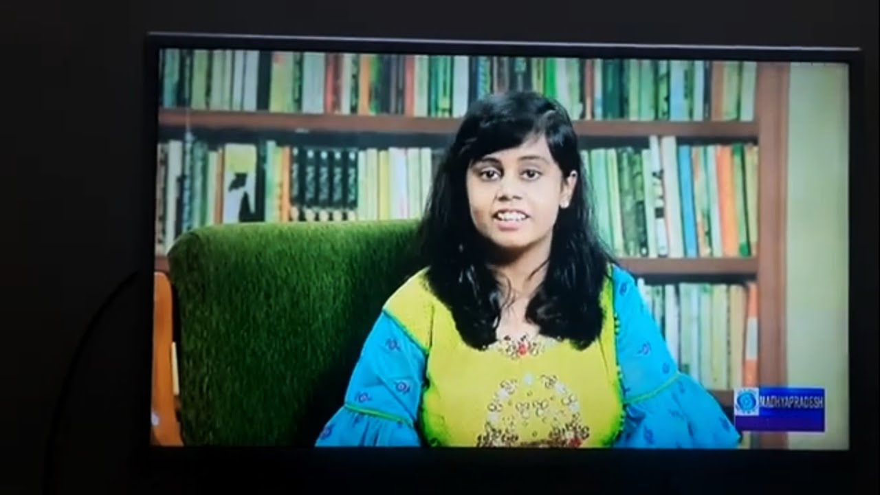 RIYA JAIN Interview at Doordarshan MP Program Yuva Samay | 19 August 2022 - YouTube