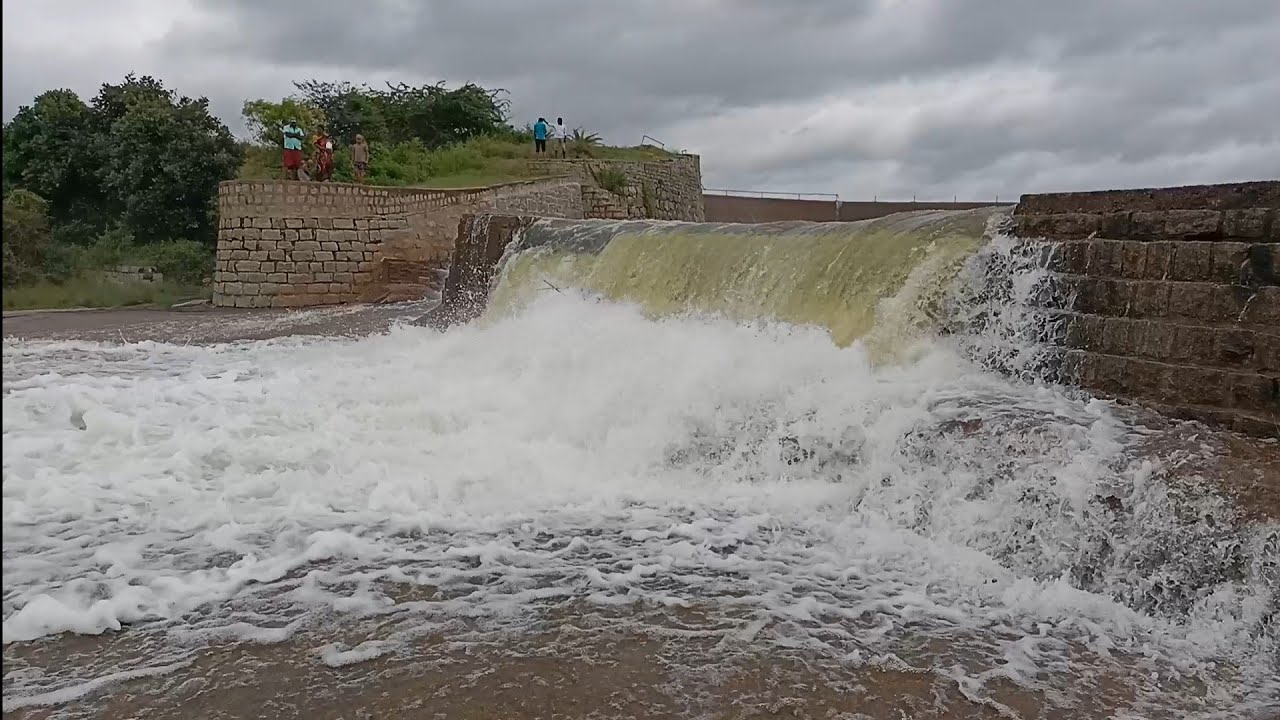 Palar Dam water over flowing - YouTube