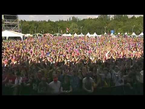 Me First And The Gimme Gimmes - Sloop John B (Live '09) - YouTube