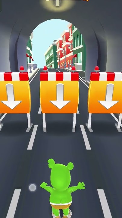 Gummy bear run game #shorts #gummybear - YouTube