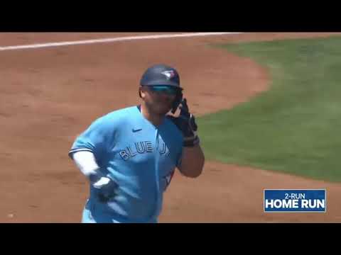 Alejandro Kirk Hits His First Home Run Of The Season | Blue Jays vs. Yankees (April 14, 2021)
