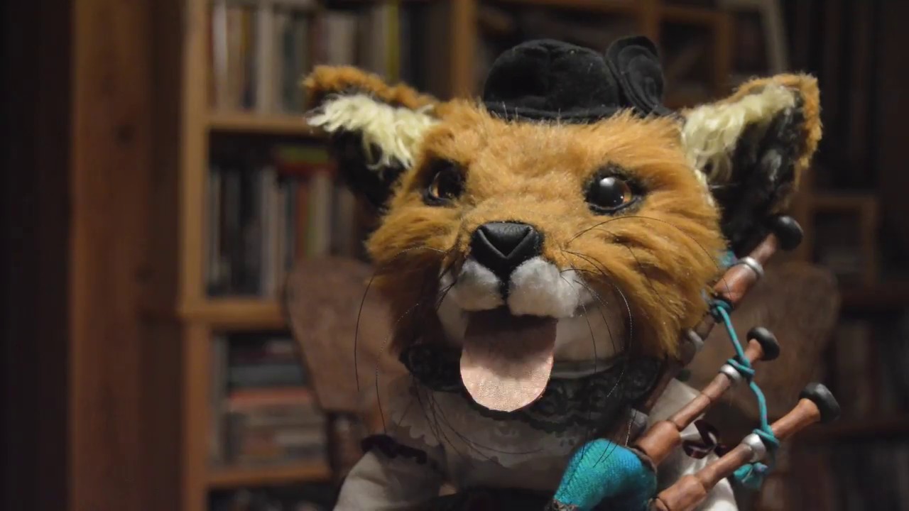 Beside the Bookcase / Episode 2 / Piper the fox - YouTube