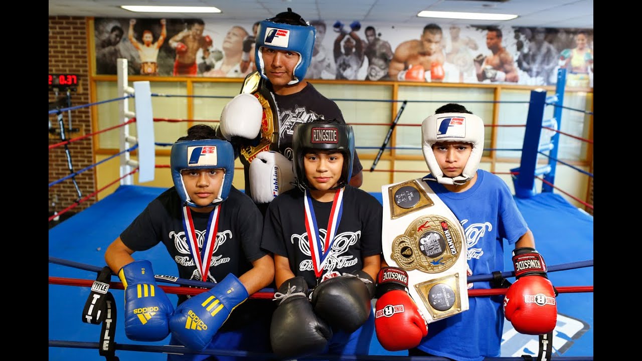 Boxing Champions learning from Dallas police - YouTube